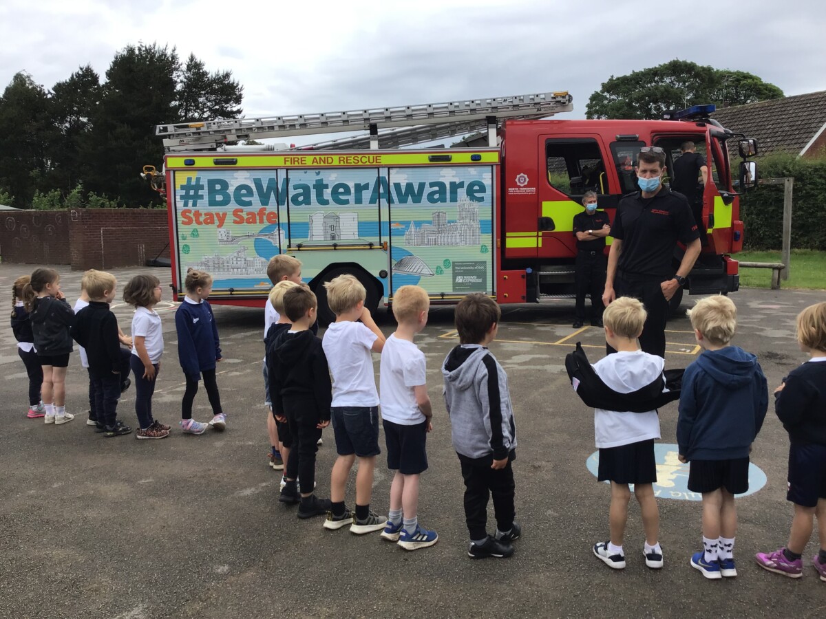 Tockwith Church of England Primary Academy » Fire Engine in KS1